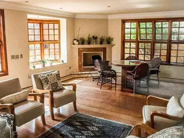 Casa Sobrado Jardim Leonor 5 Dormitórios 800m²