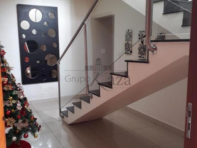 Casa sobrado Jardim Santo Onofre 150m² 3 Dormitórios