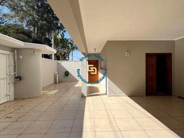 Casa Sobrado Jd, Cândida
