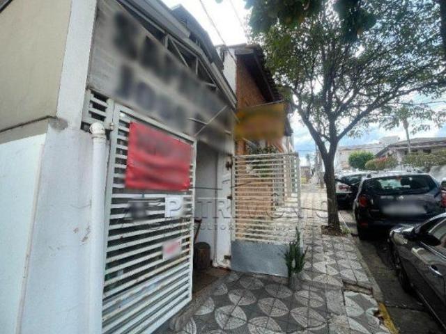 CASA SOBRADO LEÃO COM 2 DORMITORIOS SENDO SUITES