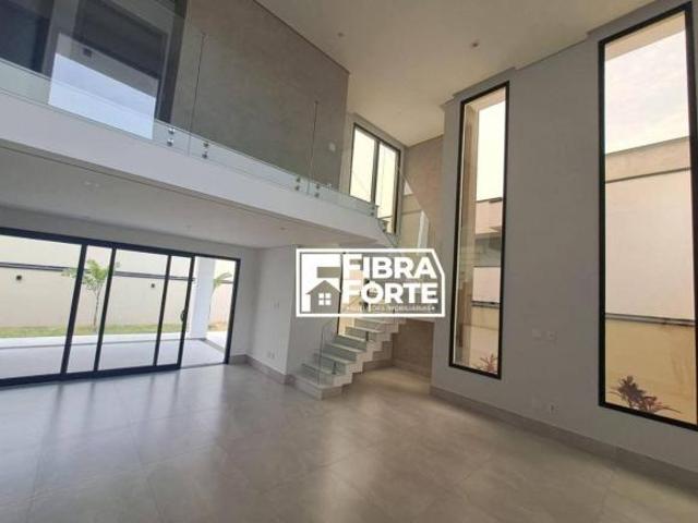 Casa sobrado moderno Mont Alcino em Valinhos com 3 suites