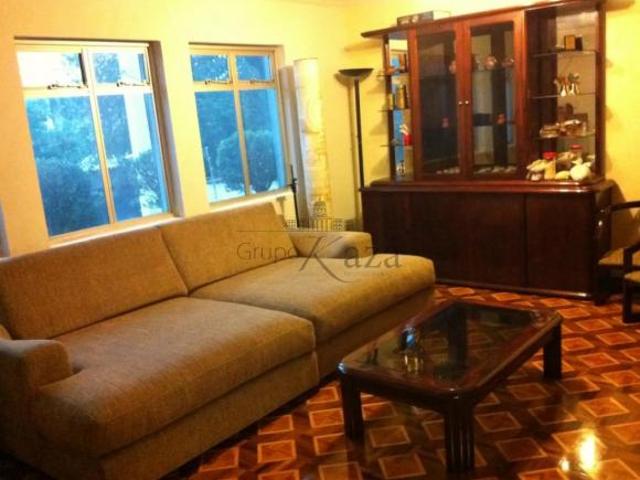 Casa Sobrado Moema 4 Dormitórios 600m²