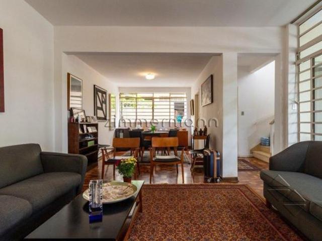 CASA SOBRADO MOEMA 5 DORMITÓRIOS 4 VAGAS