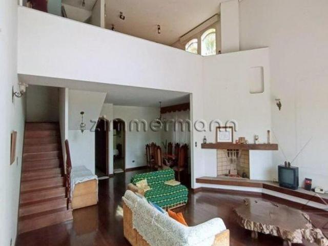 CASA SOBRADO MORUMBI 3 SUÍTES 3 VAGAS