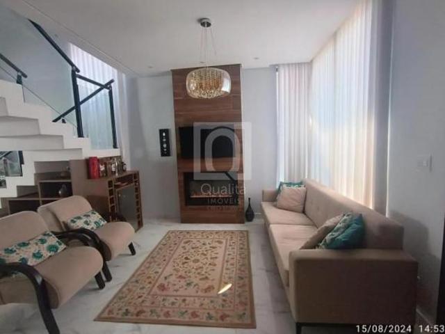 Casa sobrado no condomínio Residencial Granja Deolinda em Sorocaba