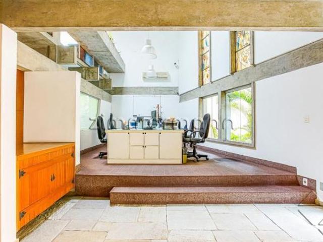 CASA SOBRADO NO ALTO DE PINHEIROS 4 DORMITÓRIOS