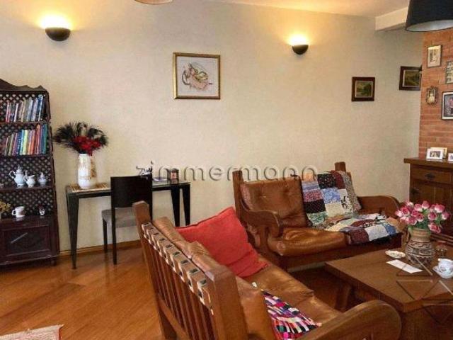 CASA SOBRADO NO ALTO DE PINHEIROS DE 3 DORMITÓRIOS