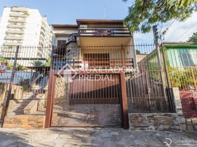 Casa sobrado no bairro Cristo Redentor