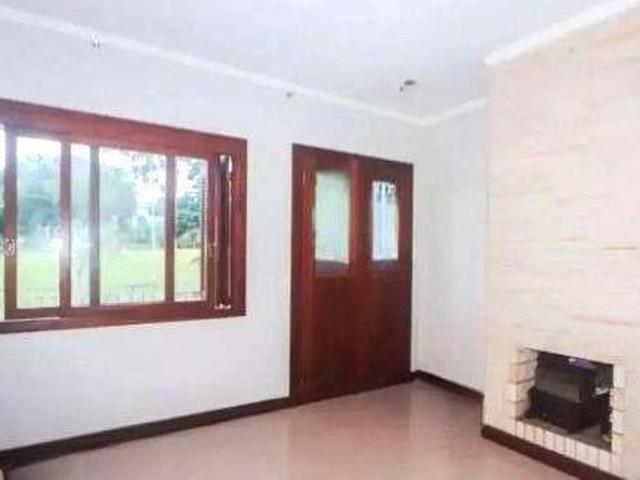 Casa sobrado no bairro Vila Ipiranga de 4 dormitórios e 2 vagas
