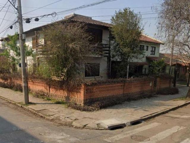 Casa sobrado no Sarandi de 5 dormitórios e 4 vagas