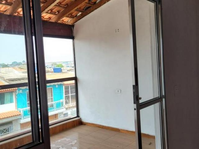 Casa sobrado no seródio 5 minutos do aeroporto investimento