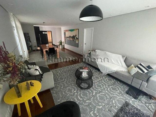 CASA SOBRADO NO PLANALTO PAULISTA DE 4 SUÍTES
