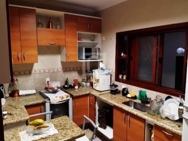 Casa sobrado no Wanel Ville Sorocaba