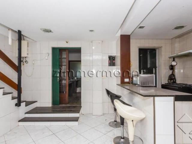 CASA SOBRADO NA ÁGUA BRANCA 5 DORMITÓRÍOS