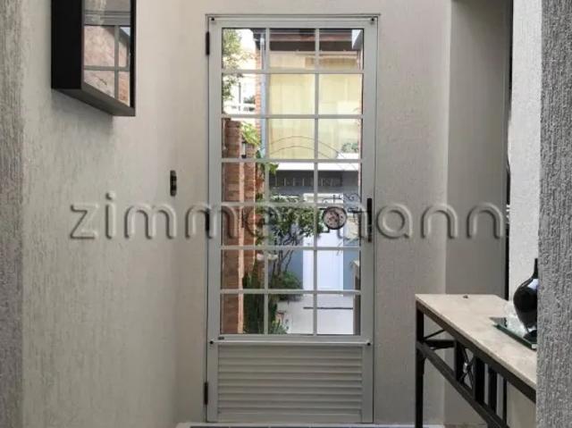 Casa sobrado na água branca de 3 dormitórios com 2 suítes