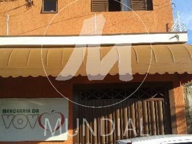 Casa sobrado na rua 2 dormitórios, cozinha planejada