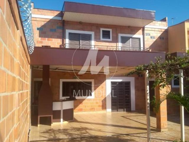 Casa sobrado na rua 2 dormitórios, cozinha planejada