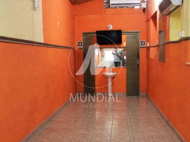 Casa sobrado na rua 2 dormitórios, cozinha planejada