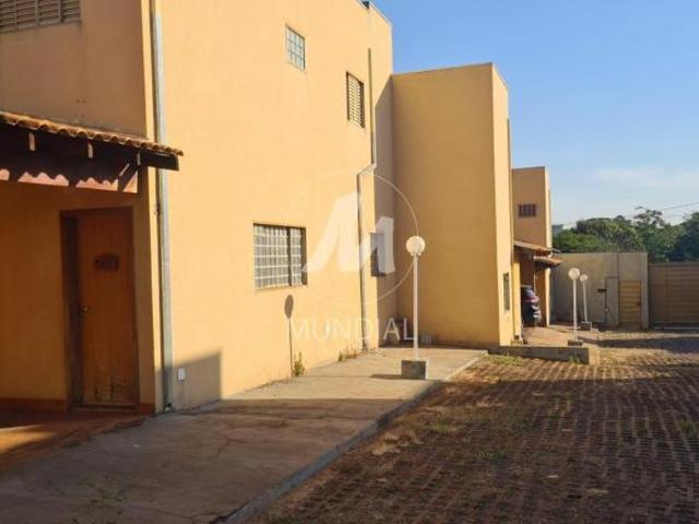 Casa sobrado na rua 3 dormitórios