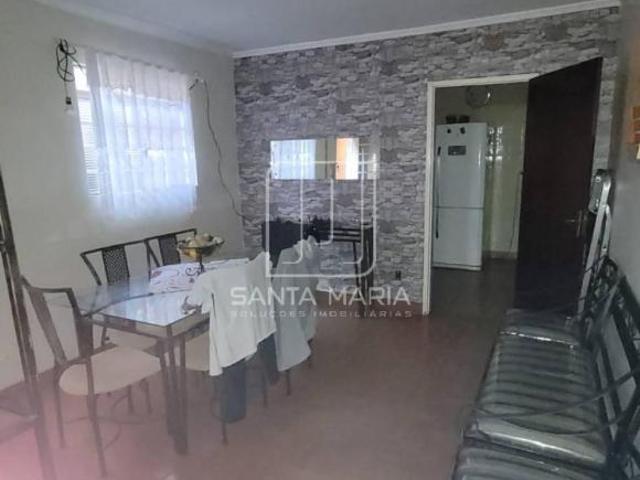 Casa sobrado na rua 3 dormitórios, cozinha planejada