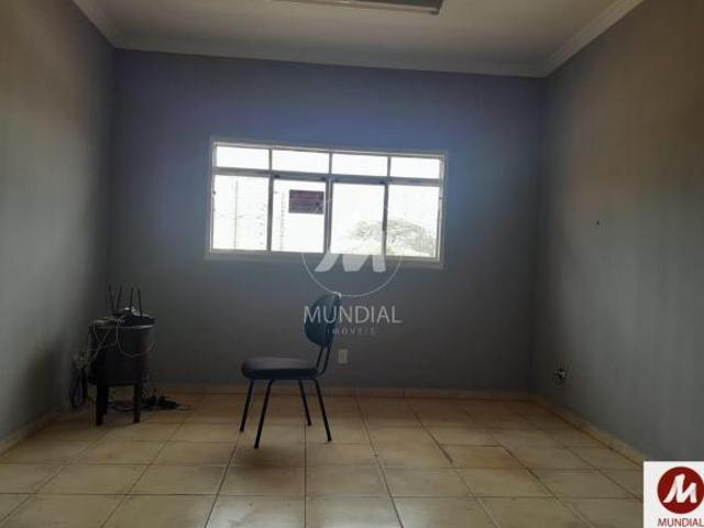 Casa sobrado na rua 3 dormitórios/suite, cozinha planejada