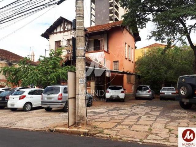 Casa sobrado na rua 4 dormitórios, cozinha planejada