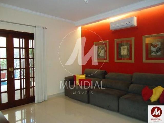 Casa sobrado na rua 4 dormitórios/suite, cozinha planejada