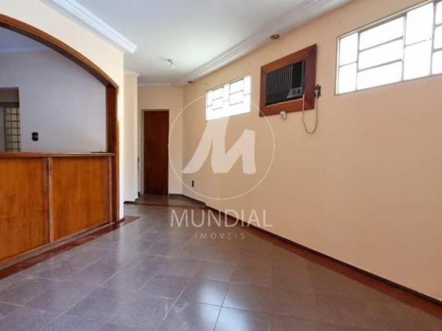 Casa sobrado na rua 5 dormitórios