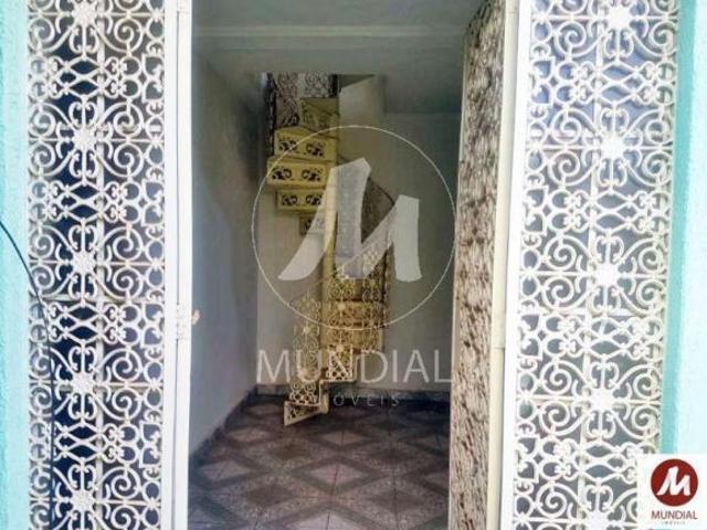 Casa sobrado na rua 6 dormitórios/suite, cozinha planejada