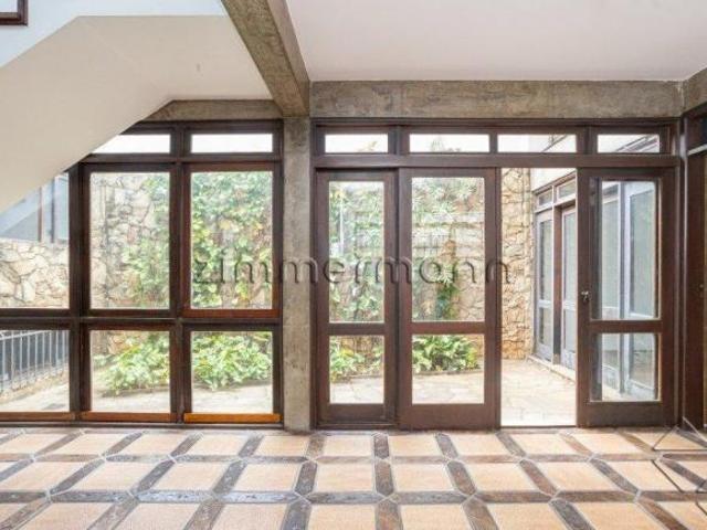 CASA SOBRADO SUMARÉ 4 SUITES 6 VAGAS