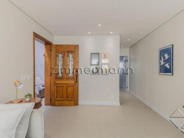 CASA SOBRADO POMPÉIA 4 DORMITÓRIOS 4 VAGAS