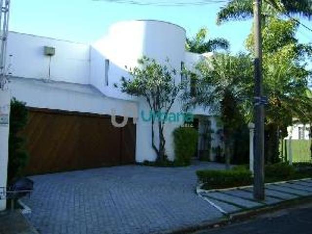 Casa sobrado para venda e locação com 4 quartos no Vl Elizabeth, São Carlos Imobiliária Urbana