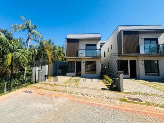 Casa sobrado para venda e locação no Condomínio Mont Blanc Village em Vinhedo/SP