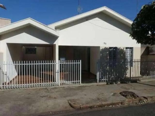 Casa / Sobrado para Venda em Tanabi/SP Centro