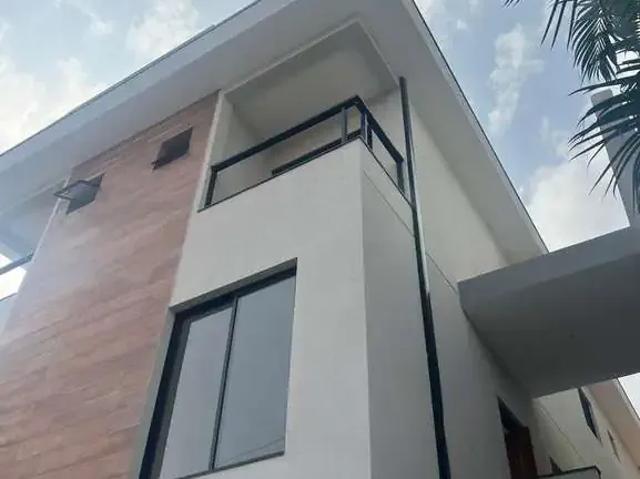 Casa / Sobrado para Venda em Taboão da Serra/SP Jardim América 3 Quartos