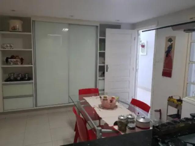 Casa / Sobrado para Venda em Taboão da Serra/SP Jardim Santa Rosa 3 Quartos