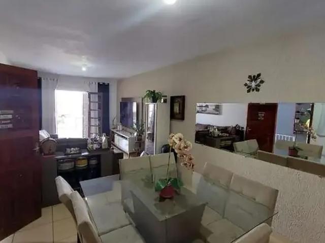 Casa / Sobrado para Venda em Taboão da Serra/SP Jardim Suína 3 Quartos