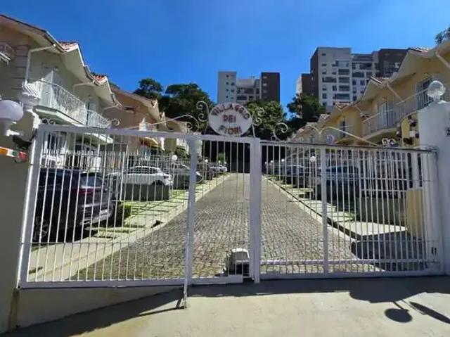 Casa / Sobrado para Venda em Taboão da Serra/SP Parque Assunção 3 Quartos