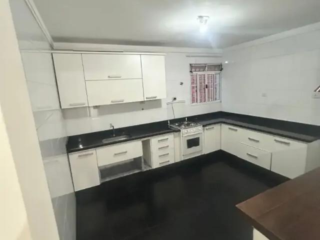 Casa / Sobrado para Venda em Taboão da Serra/SP Parque Industrial Daci 3 Quartos