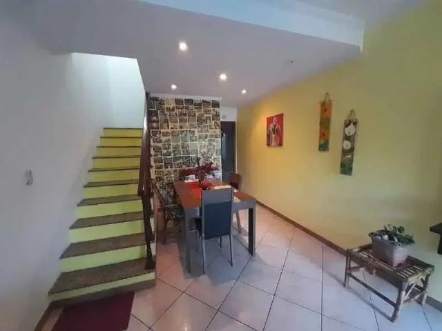 Casa / Sobrado para Venda em Taboão da Serra/SP Parque Pinheiros 2 Quartos