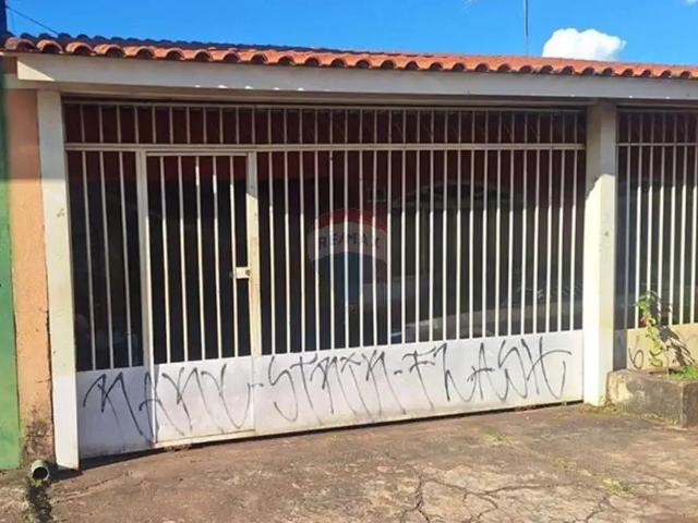 Casa / Sobrado para Venda em Taguatinga/DF Taguatinga Norte 4 Quartos