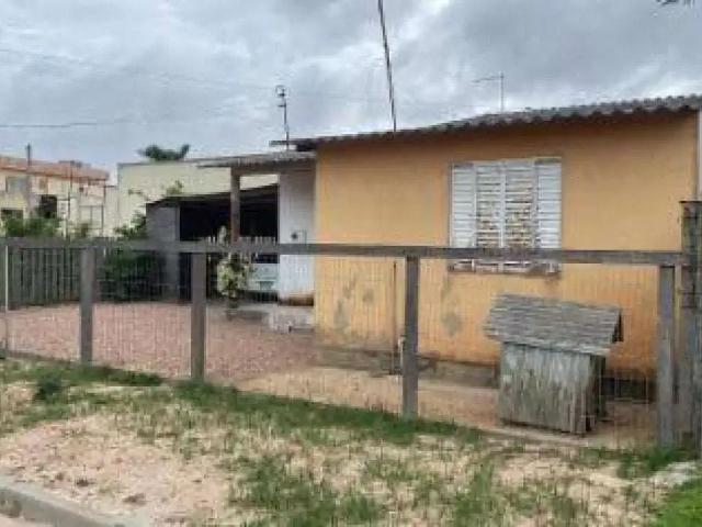 Casa / Sobrado para Venda em Tapes/RS Balneário Rebello 3 Quartos