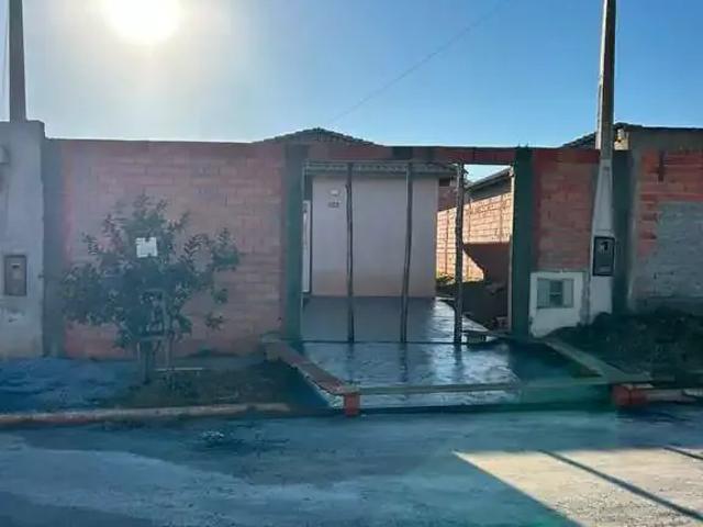 Casa / Sobrado para Venda em Tatuí/SP Caguassu 2 Quartos