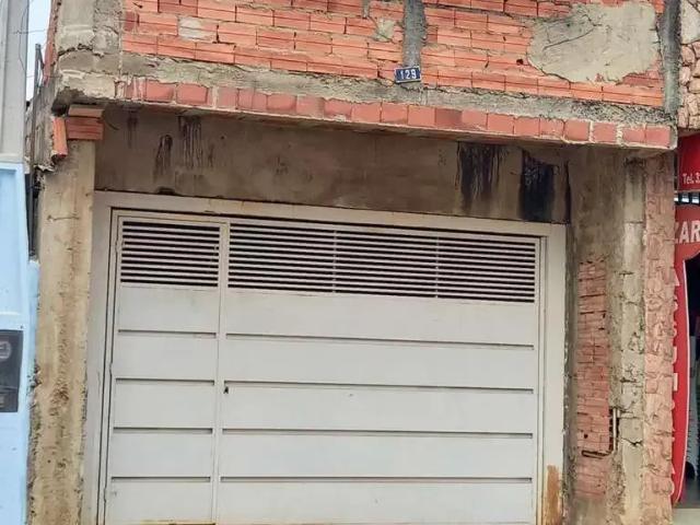 Casa / Sobrado para Venda em Tatuí/SP Centro 4 Quartos