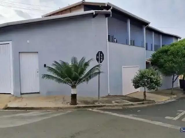 Casa / Sobrado para Venda em Tatuí/SP Centro 4 Quartos