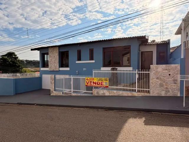 Casa / Sobrado para Venda em Tatuí/SP Chácara Junqueira 4 Quartos