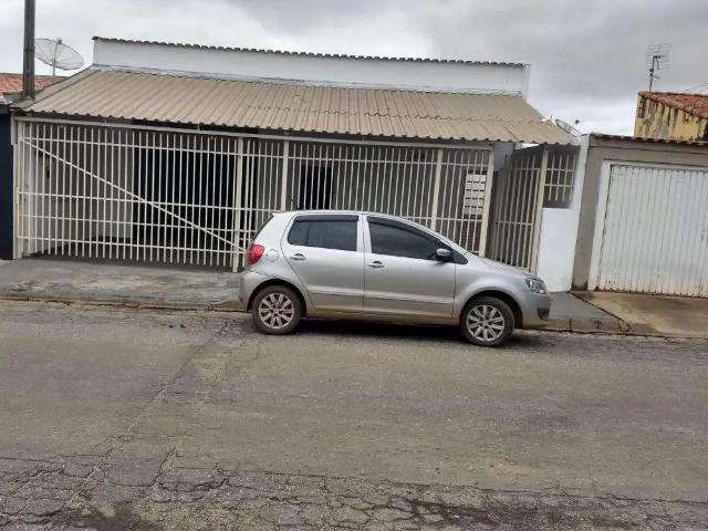 Casa / Sobrado para Venda em Tatuí/SP Jardim Tokio 3 Quartos
