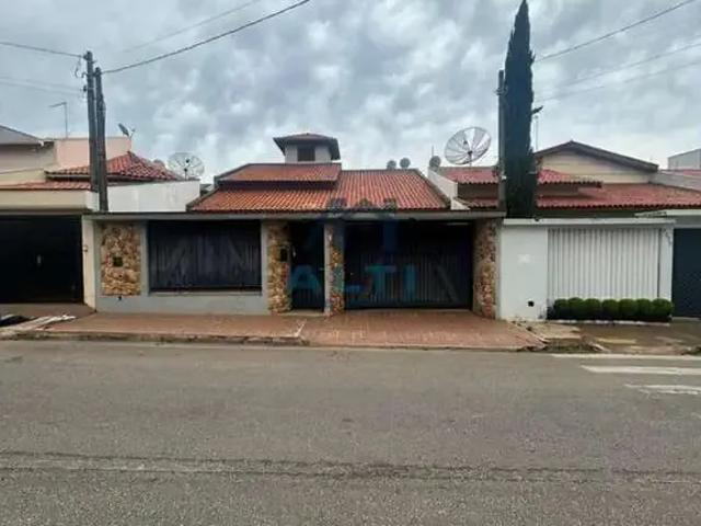 Casa / Sobrado para Venda em Tatuí/SP Loteamento Modena 4 Quartos