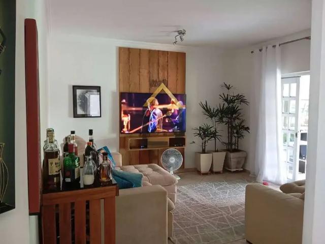 Casa / Sobrado para Venda em Taubaté/SP Campos Elíseos 3 Quartos