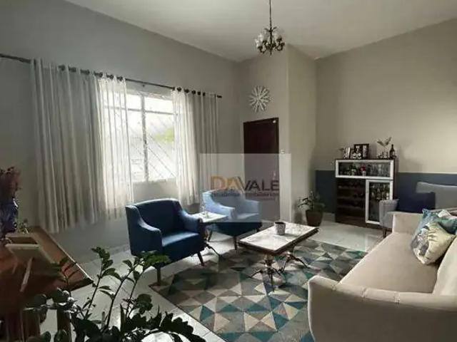 Casa / Sobrado para Venda em Taubaté/SP Campos Elíseos 4 Quartos